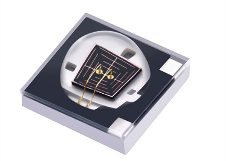 적외선 빛 SMD LED 다이오드 1-3w IR는 680nm 690nm 700nm 710nm 350-700mA InGaN 칩을 ...